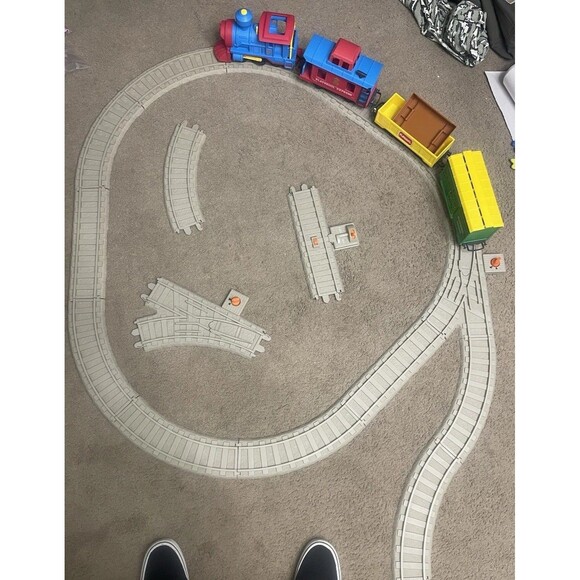 Playskool | Toys | Playskool 988 Blue Train Set With 16 Track Working ...